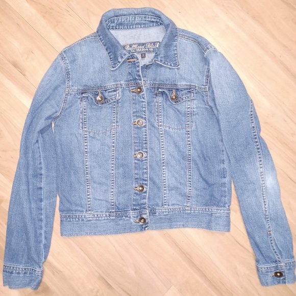 Bullhead | Jackets & Coats | Jeans Jacket | Poshmark